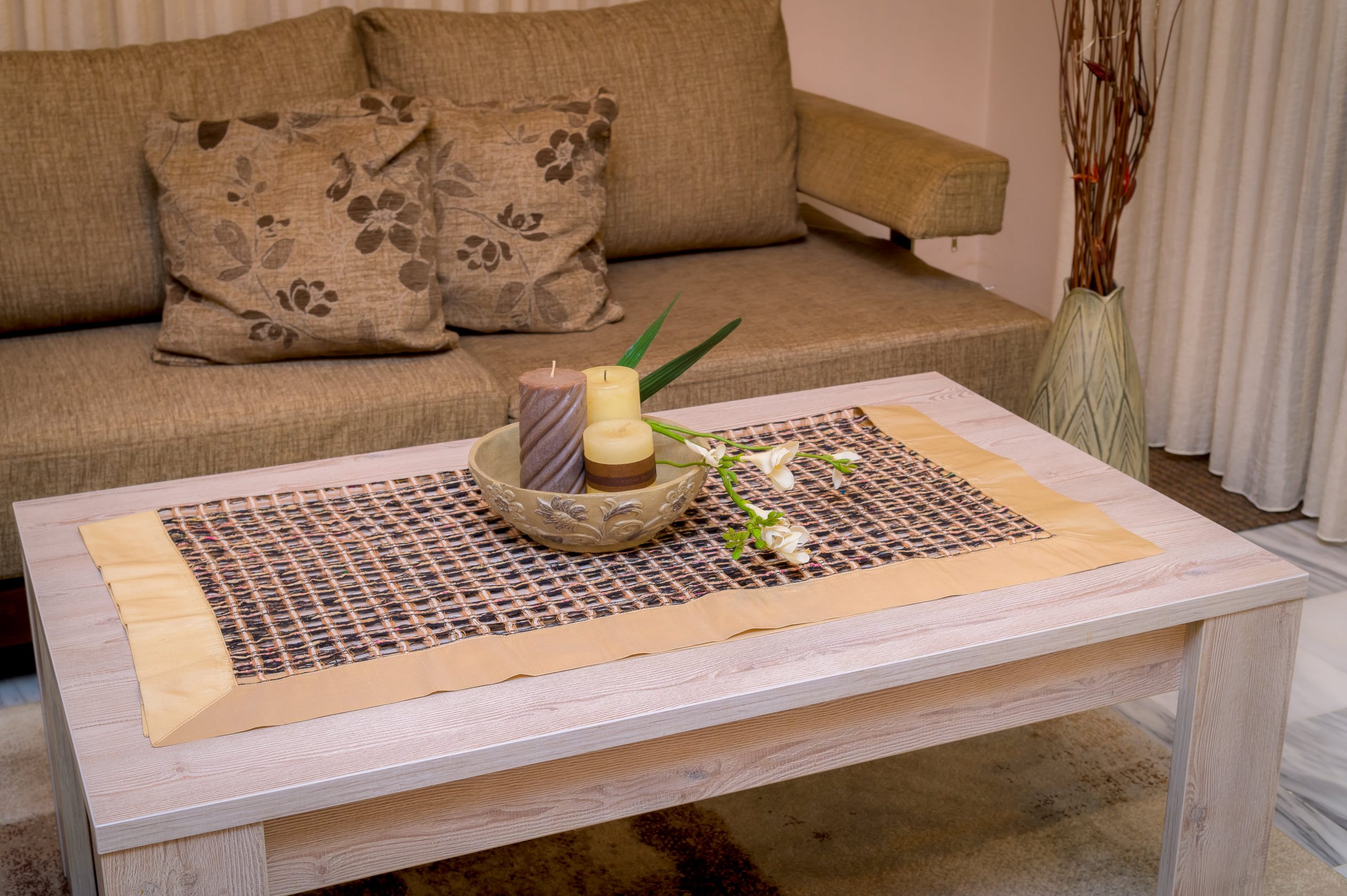 Square large silk table runner - Ancientgreekscarves.com