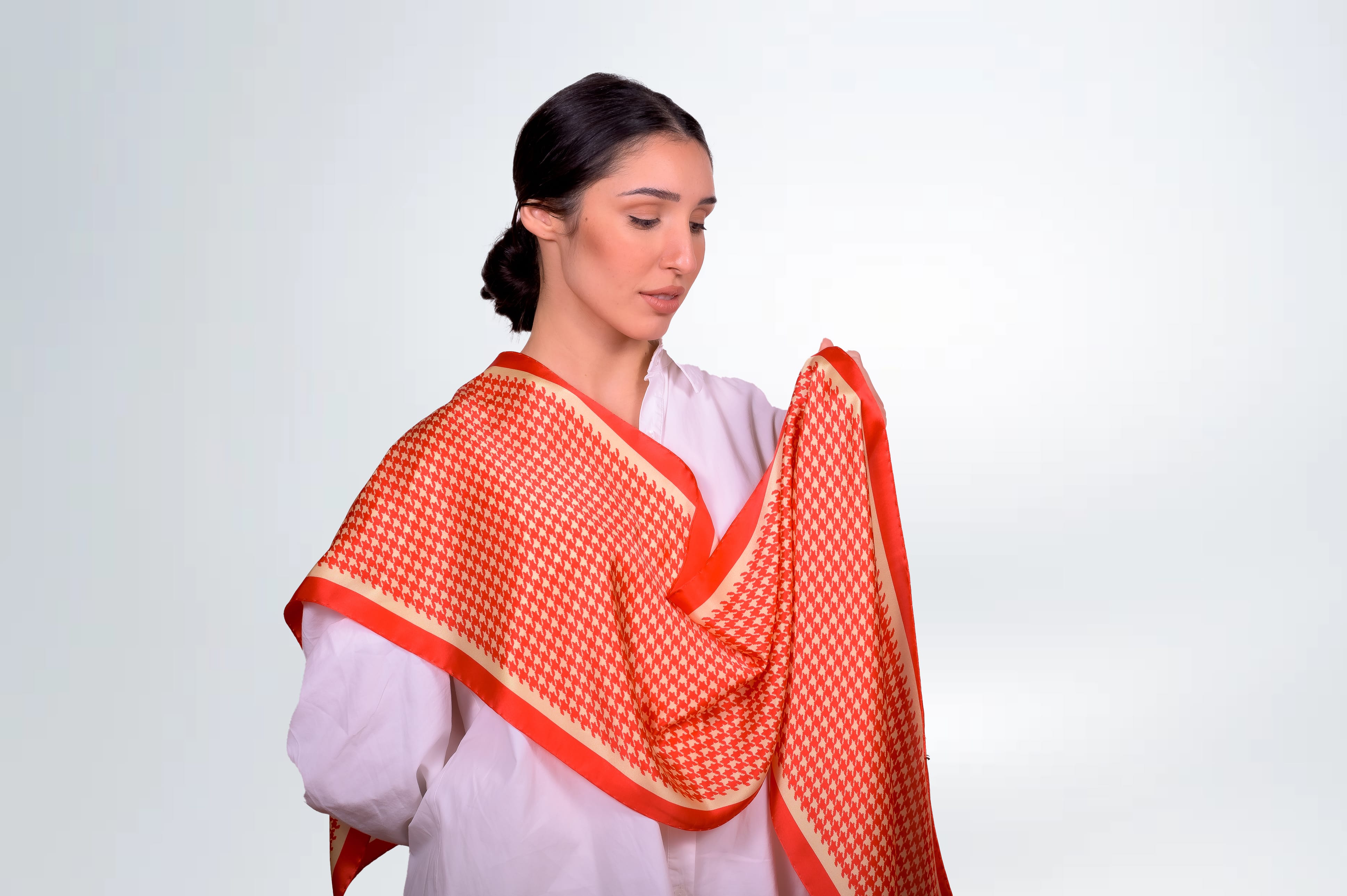 Red silk scarf with details - Ancientgreekscarves.com