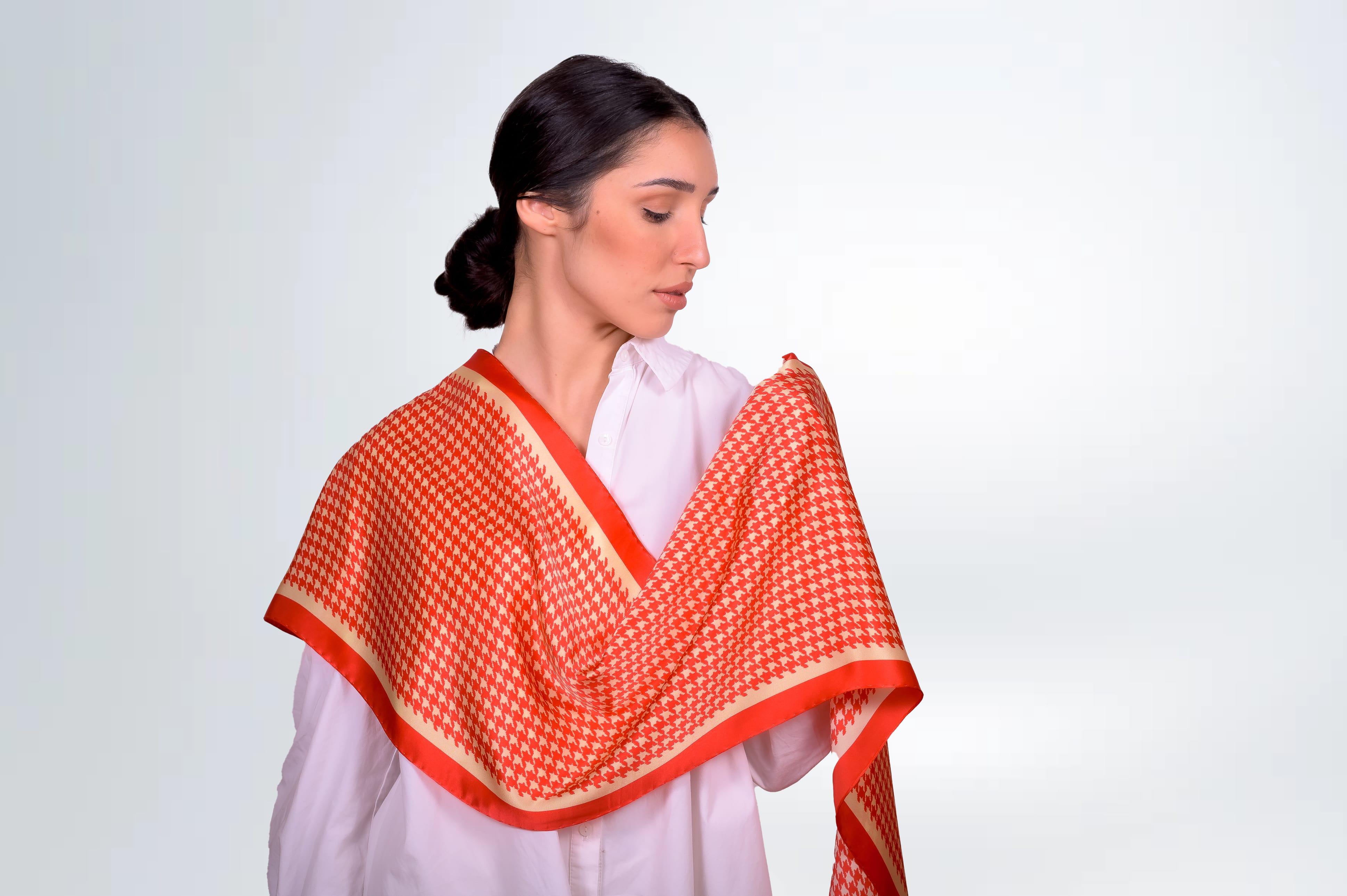 Red silk scarf with details - Ancientgreekscarves.com